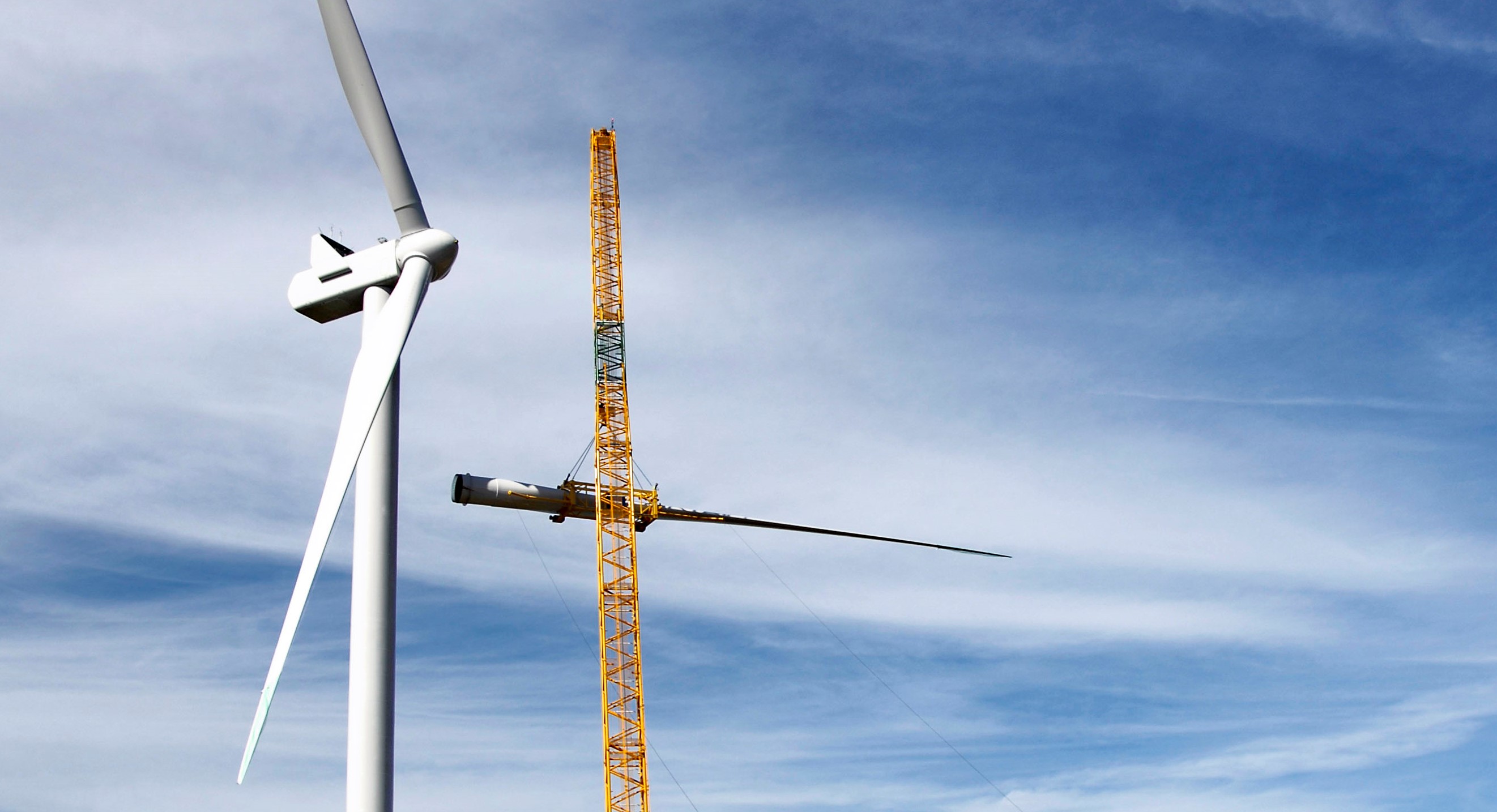 Windy Rig wind farm complete and generating electricity